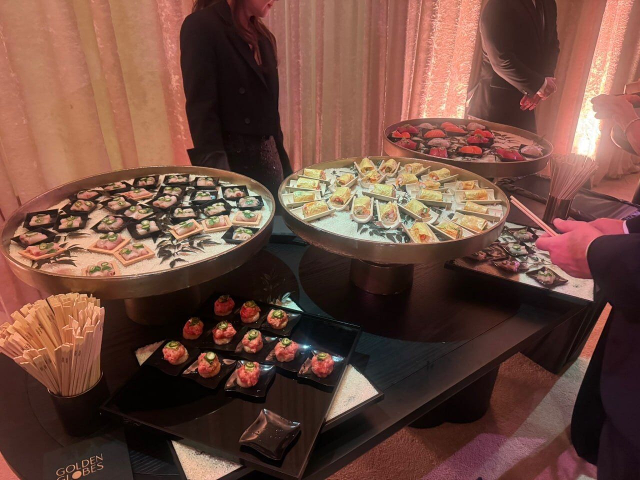 Роскошь и суши: подаваемые гостям на ''Золотом глобусе'' - Шоу-бизнес ...