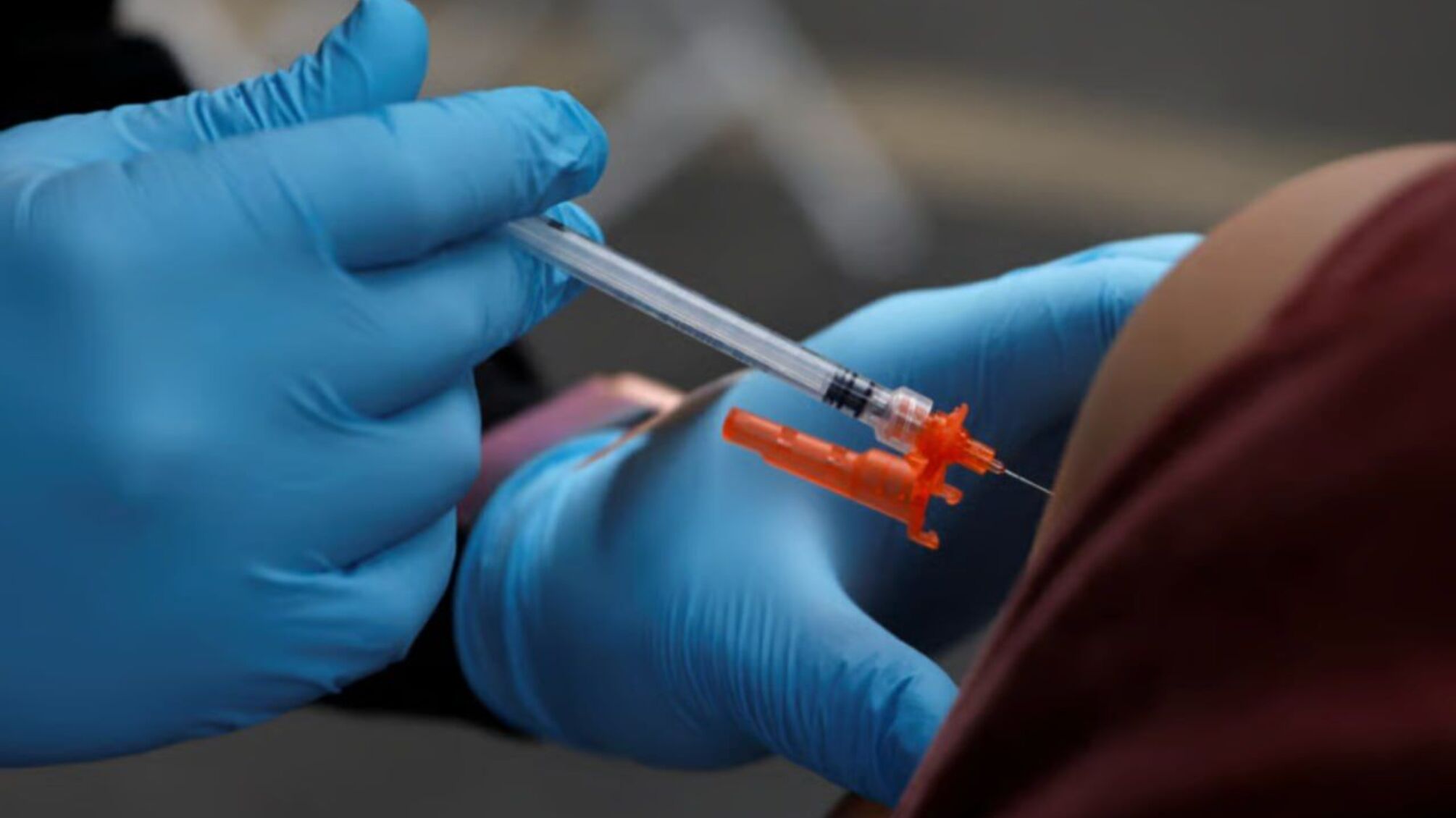 В Украине снова растет заболеваемость COVID-19 - Здоровье - StopCor