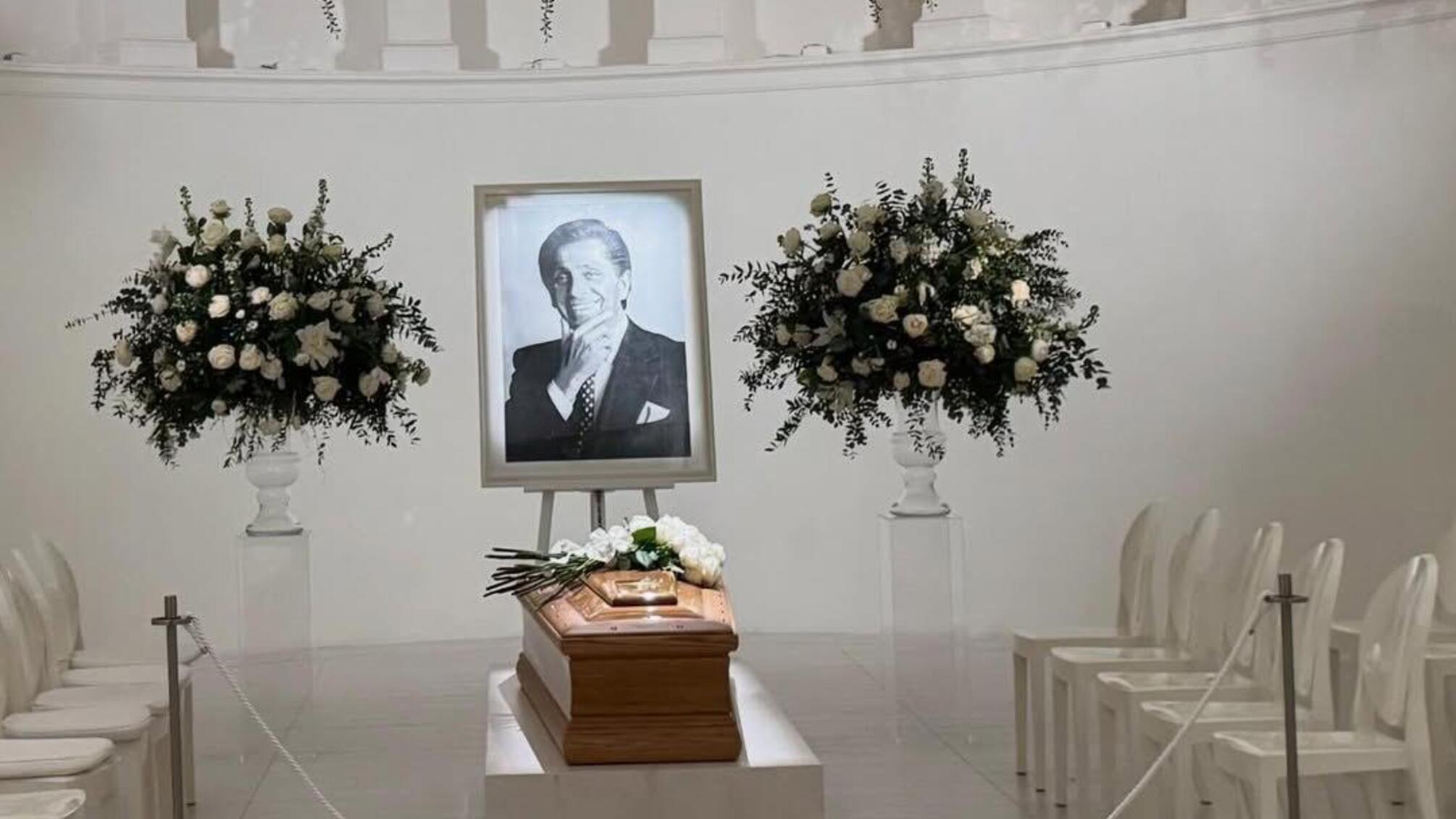 У Римі попрощалися з Валентіно Гаравані — засновником модного дому ...